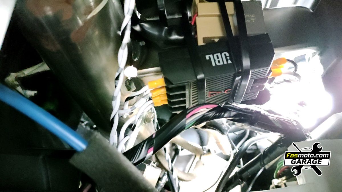 Perodua Axia / Sony XAV-AX3200 with wired Apple CarPlay and Android ...